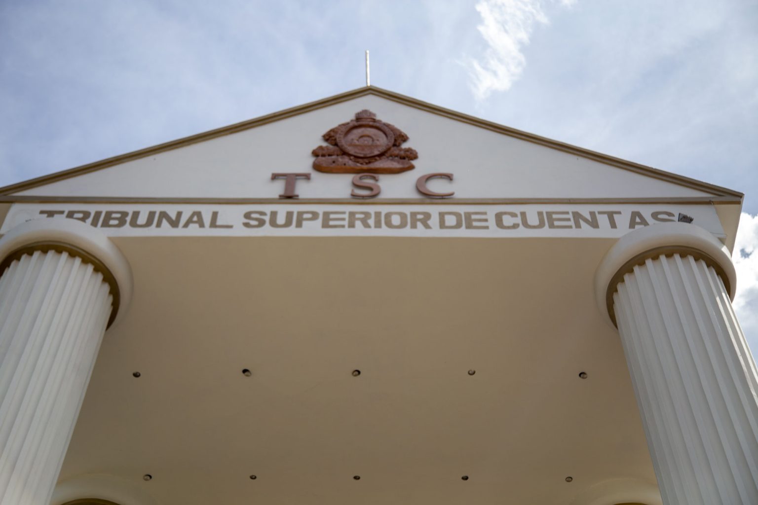 Ministerio Público minimiza informe del TSC que señala a empleados de ...